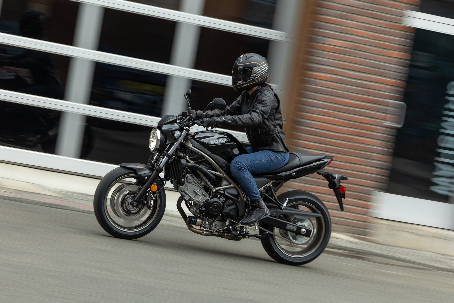 Suzuki SV650 The Best Starter Lifetime Race Touring Motorcycle